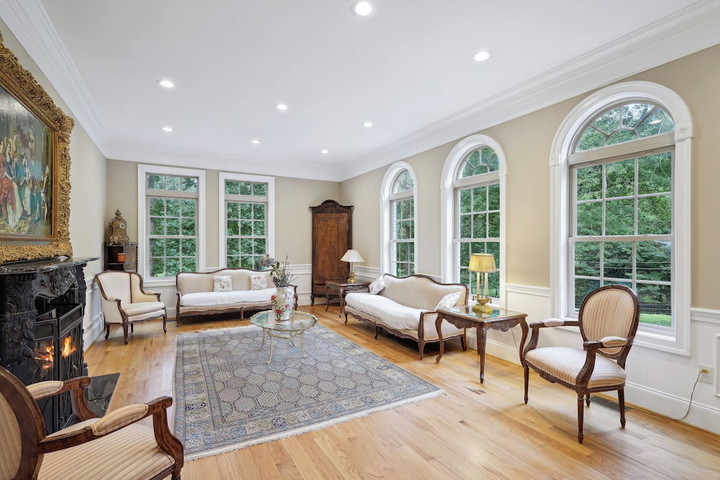 Elegant Georgian Mansion In Potomac Maryland, Family House - Rockville, MD
