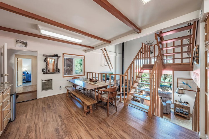 A Private Dock, Secluded Cove, Large Deck, Lots Of Parking, Amazing Lake View. - Bass Lake, CA