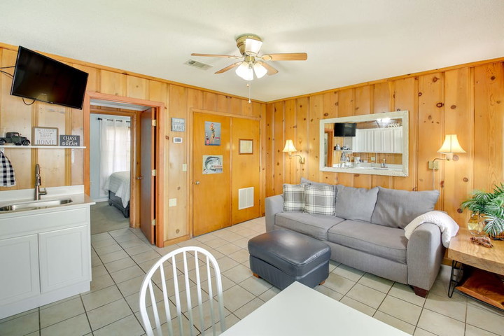 Cozy Hot Springs Vacation Rental On Lake Hamilton! - Hot Springs, AR
