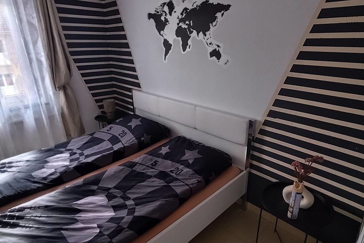 Beautiful Apartment Near The Tradefair And Downtown, Just 8 Minutes Away - Cologne