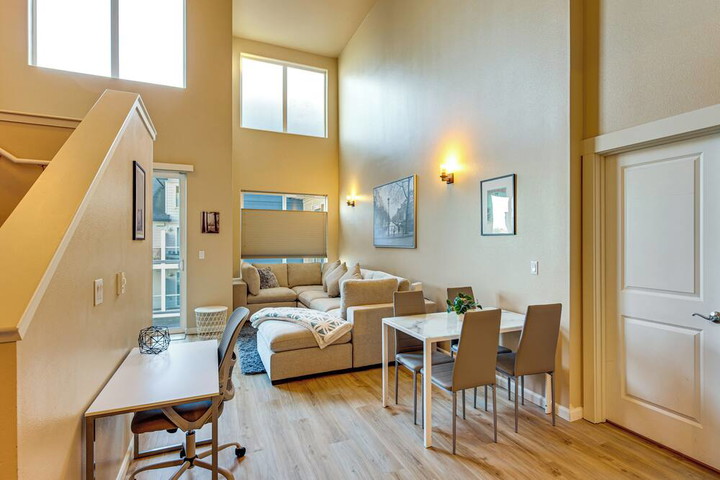 4 Mi To Dtwn, Commuter-friendly Apt In Tacoma - Tacoma, WA