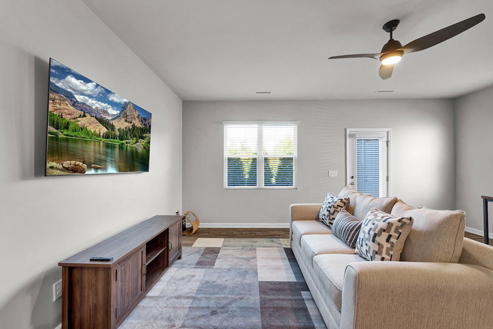 Peaceful 3br Near Wral Soccer Park & Neuse River Trail - Raleigh, NC