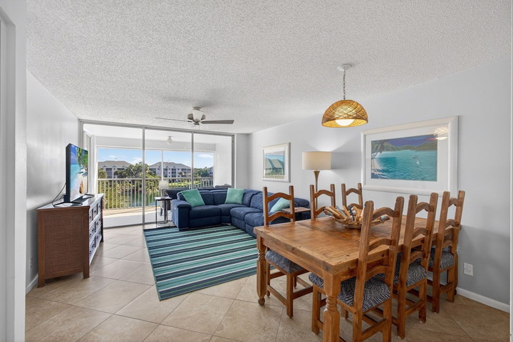 Beach Access Resort Condo With Breath-taking View - Jupiter, FL