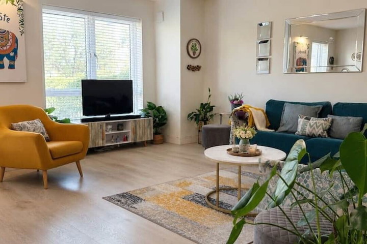 4 Bed Modern House In Greystone - Greystones