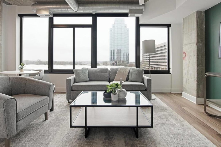 Landing | Stylish 1bd, Gym, Game Room - Alexandria, VA