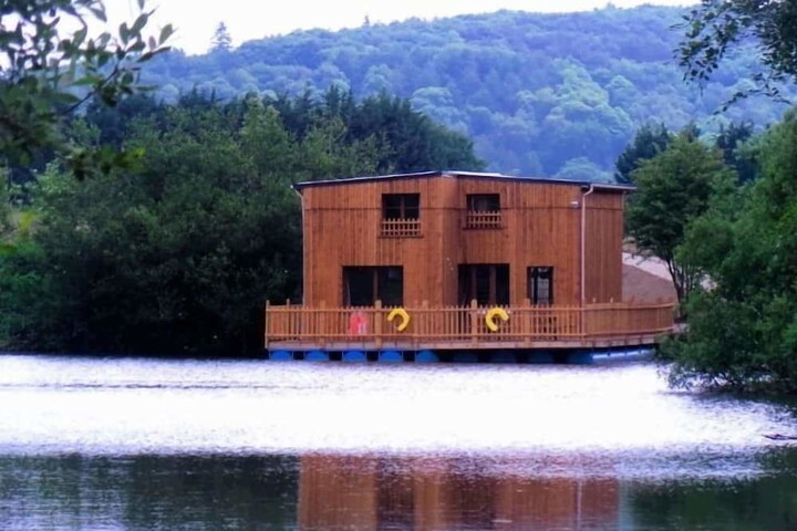 Kabine-la Terre Est Ronde-eigenes Badezimmer-seeblick - Normandie