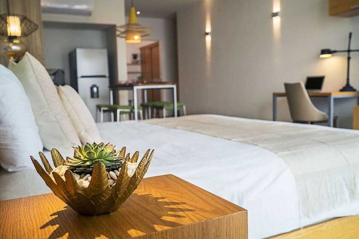Rooftop Pool & Beach Access Condo, Playa Del - Playa del Carmen