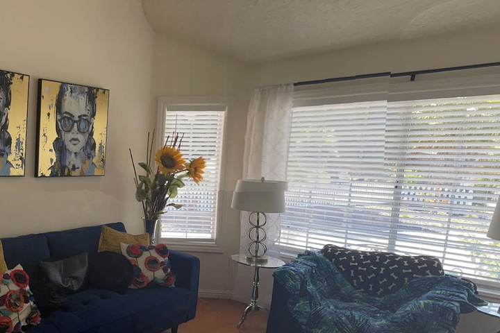 Beautiful 450sqft Master Bedroom W/private Full Bathroom, Parking  Xtra Room Ava - California