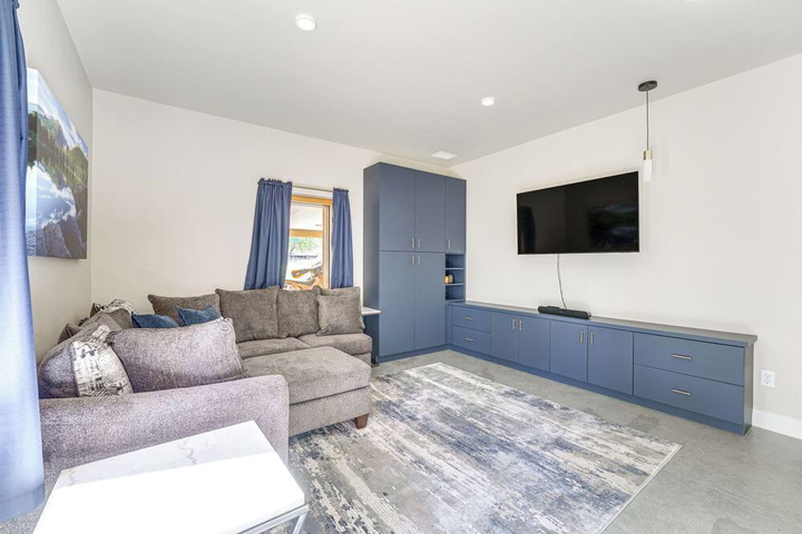 Unique Grand Junction Guest Suite W/ Gas Fire Pit! - Grand Junction, CO