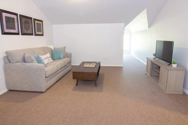 Cozy Retreat Near Ft. Wood! - Waynesville, MO