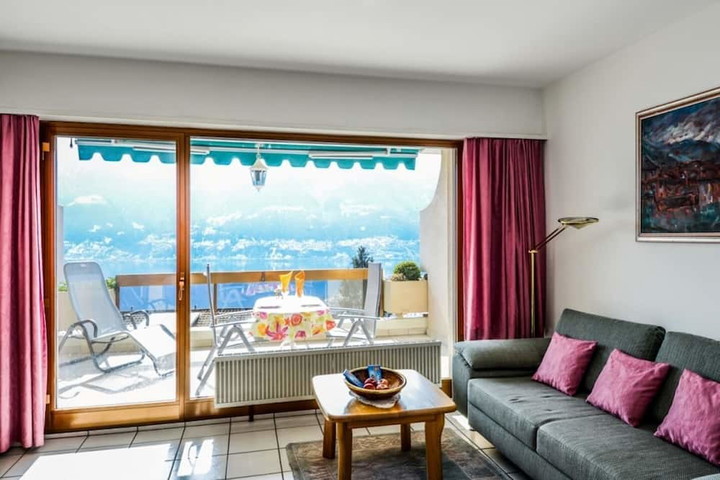 Schlichte Ferienwohnung Im 2. Stock Für 1-3 Personen. - Kanton Tessin