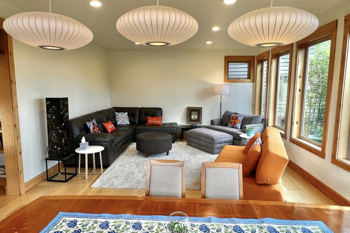 Best Vacation Rental In The Heart Of Juneau - Juneau, AK
