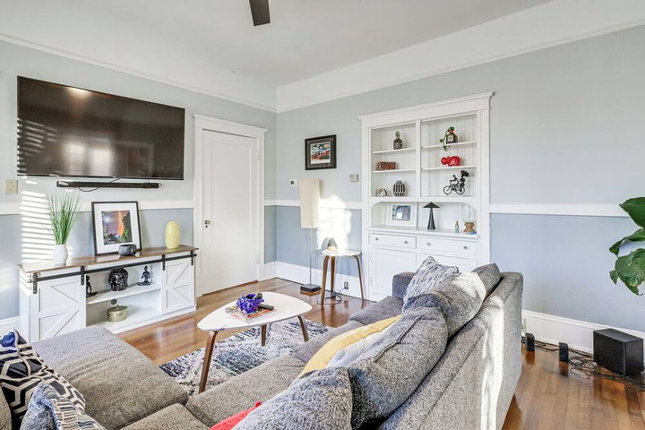 1 Mi To Dtwn: Welcoming Macon Home W/ Yard - Macon, GA