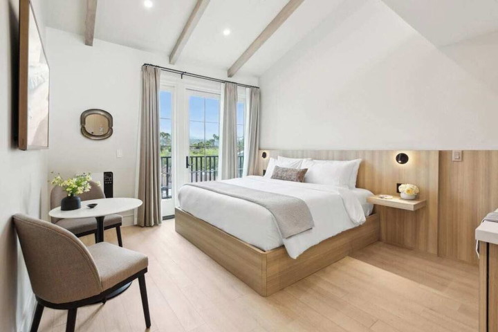 Casa Riviera 21 - Boutique Suites - Santa Barbara