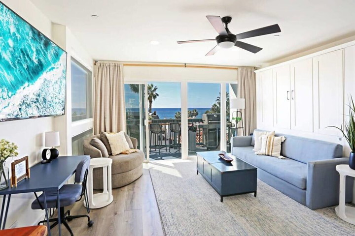 Oceanview Penthouse Walk To Beach Bikes Pets Ok - San Clemente, CA