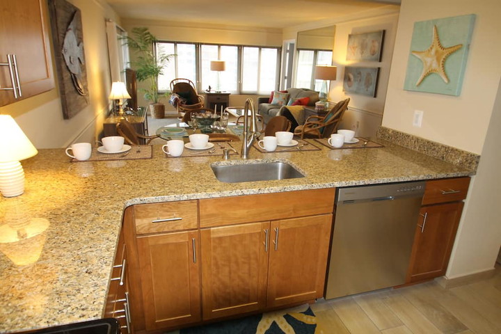 #1 Rated Condo, Oceanfront, With Bay View Too - Fenwick Island, DE