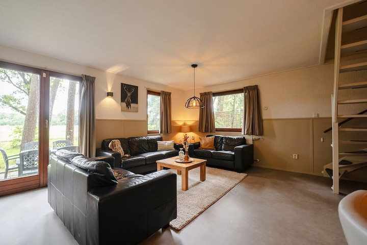 Delightful Detached Vacation Home With Private Parking Located By Meadow - Amersfoort