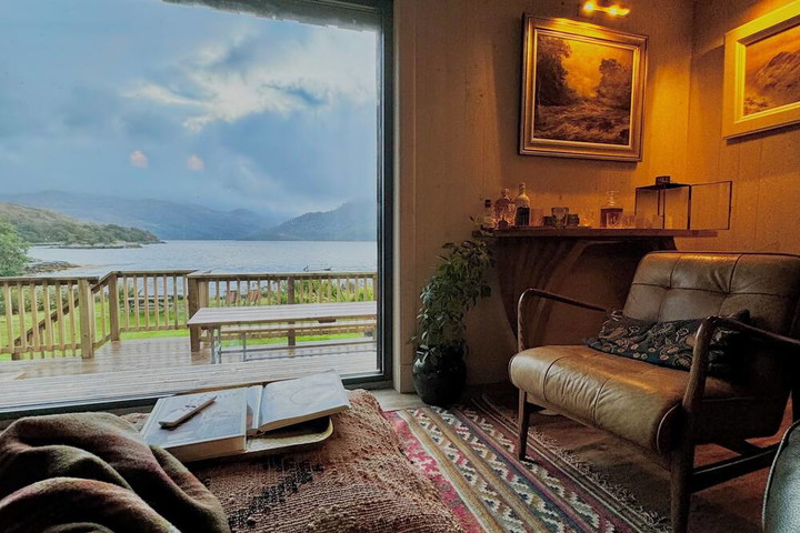 Understated Luxury Near Eilean Donan And Perfect For Exploring Skye - Skye