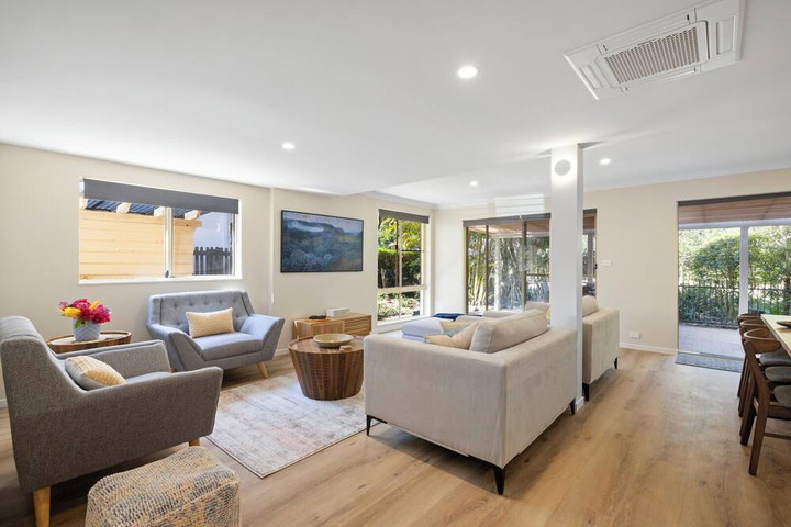 Azure - Coastal Elegance Just Steps From The Sand - Coffs Harbour