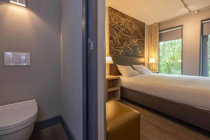 Calm And Quiet Estate Room Near Wildlands Adventure Zoo Emmen - Coevorden