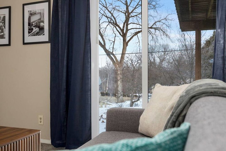 Midterm Stay Gem | Near Downtown With Workspace - Peoria