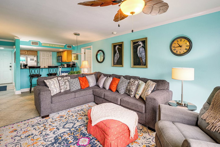 Walk To Beach! Biloxi Condo W/ Community Perks - Biloxi, MS