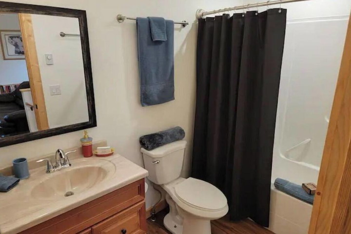 Bitterroot Paradise 1 Br Guesthouse - Montana