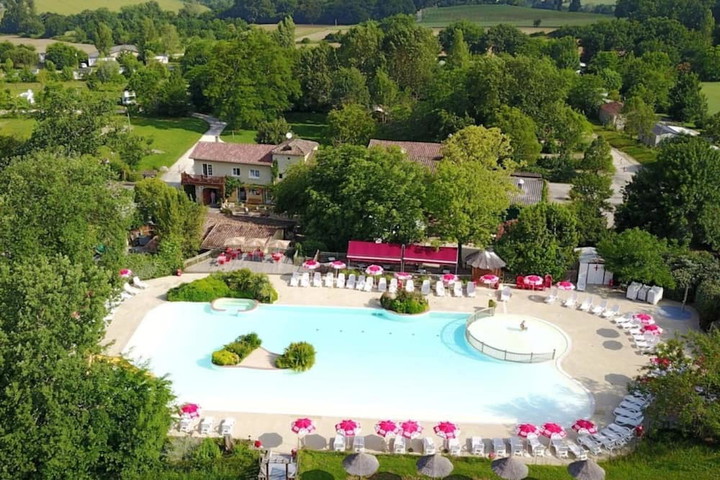 Camping 4 éToiles - Parc Aquatique - Ccbfhef - Gers