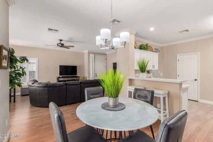 Pilot's Lounge - 2 Miles From Chandler Municipal Airport - 吉爾伯特