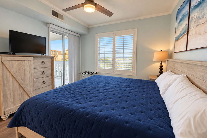 A Place At The Beach Iii, Ocean Front Condo Family Friendly Resort - Harkers Island, NC