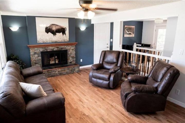Bison House, Montana Family Home - Great Falls, MT