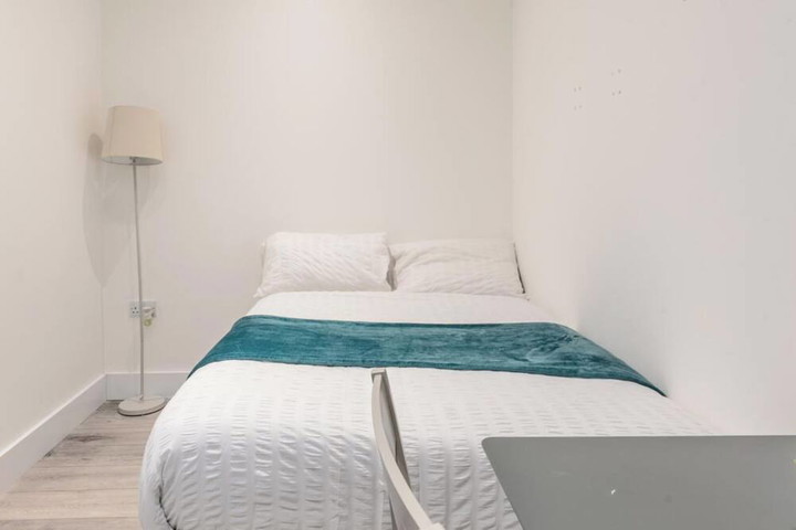 Studio - Sleeps 2 - Paid Parking - Central - Wifi - Maidstone
