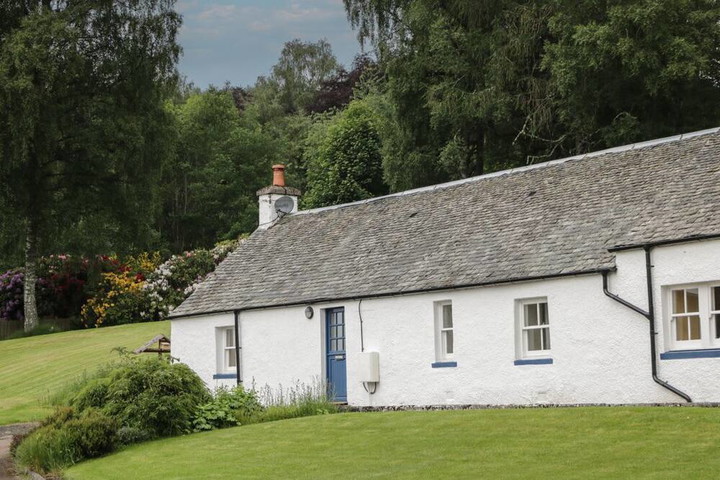 West Cottage, Comrie - Loch Tay