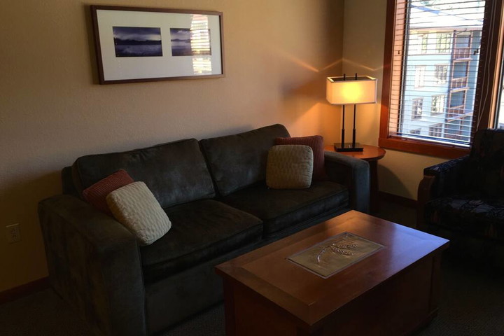 Village Top Floor Lincoln House - Great 2 Bedroom With View Of Mammoth Mountain - Mammoth Lakes, CA