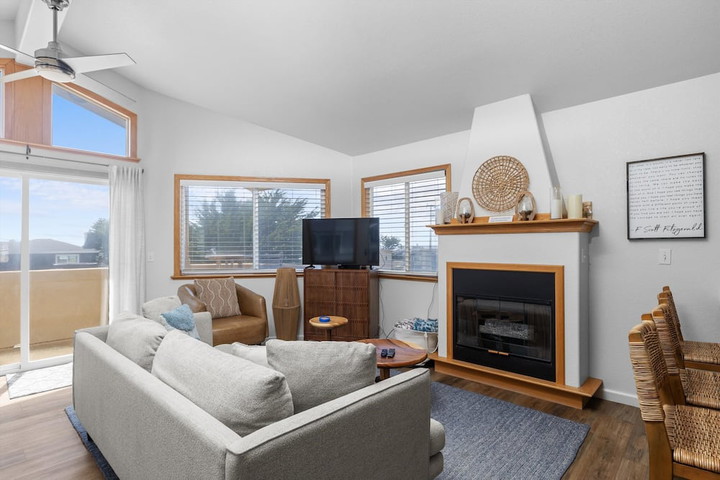 Pet Friendly-ocean View Pacific Breeze - Cambria, CA