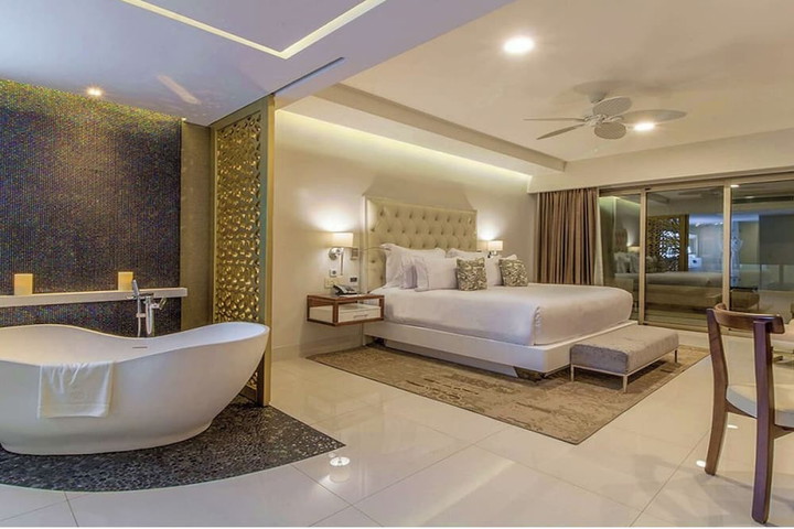 Garza Blanca Los Cabos 3-bedroom  2 King, 2 Queens, Gourmet Kitchen, 3.5 Bath - Baja California Sur