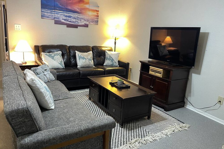 Txst Cozy And Centrally Located - San Marcos, TX