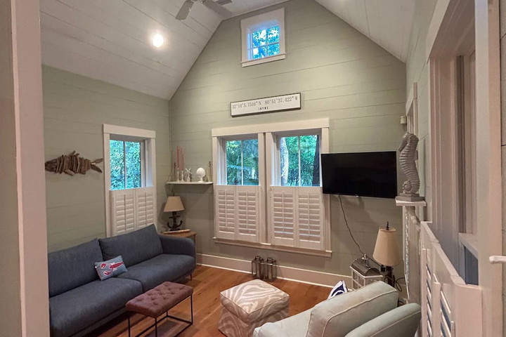"Nauti-jayne" Coastal Cottage In Historic Old Town Bluffton - Bluffton, SC