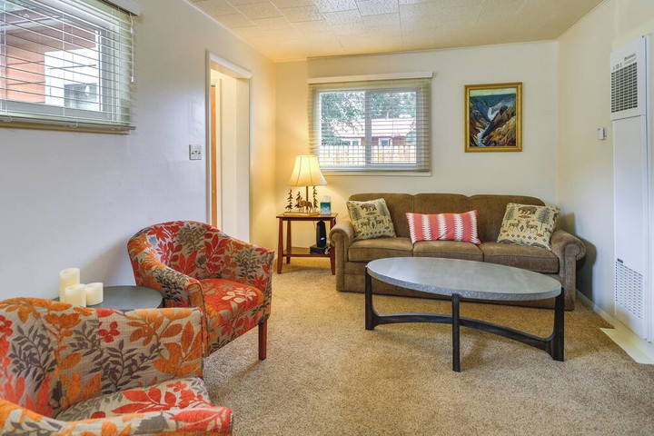 Quaint Cody Cottage W/ Grill: Walk To Downtown! - Wyoming