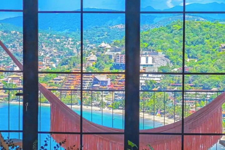 Piscis Condo Dawn Overlooking The Most Beautiful Bay In Mexico. - Ixtapa Zihuatanejo