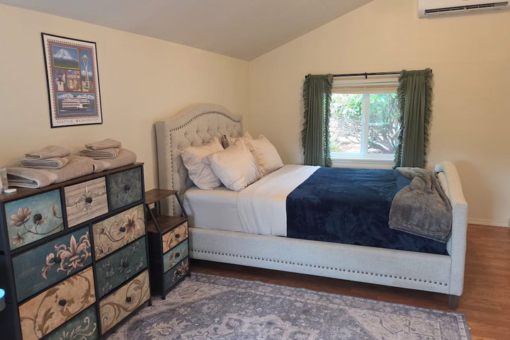 Cozy 2-bedroom Cottage With Ac In A Quiet, Charming Puyallup Neighborhood. - Tacoma, WA