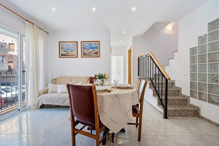 Apartamento 'Estela' Con Terraza Privada, Balcón, Wi-fi Y Aire Acondicionado - Sant Carles de la Ràpita