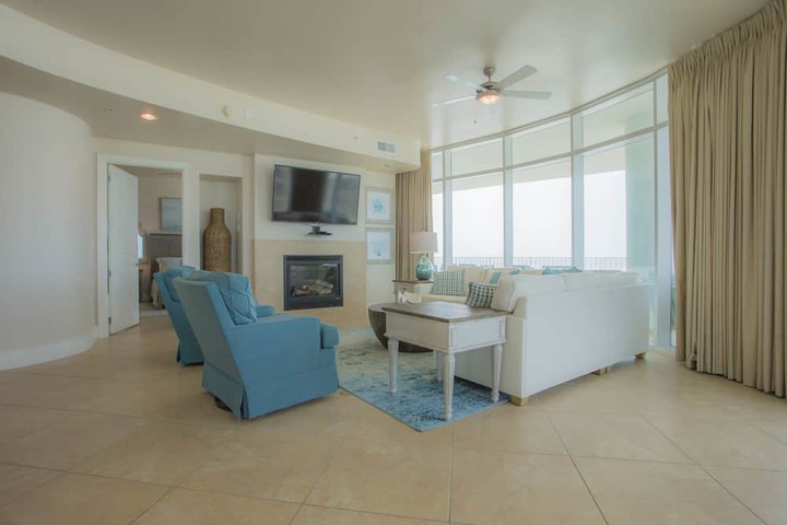 4 Bedroom D Tower!! Turquoise Complex - Foley, AL