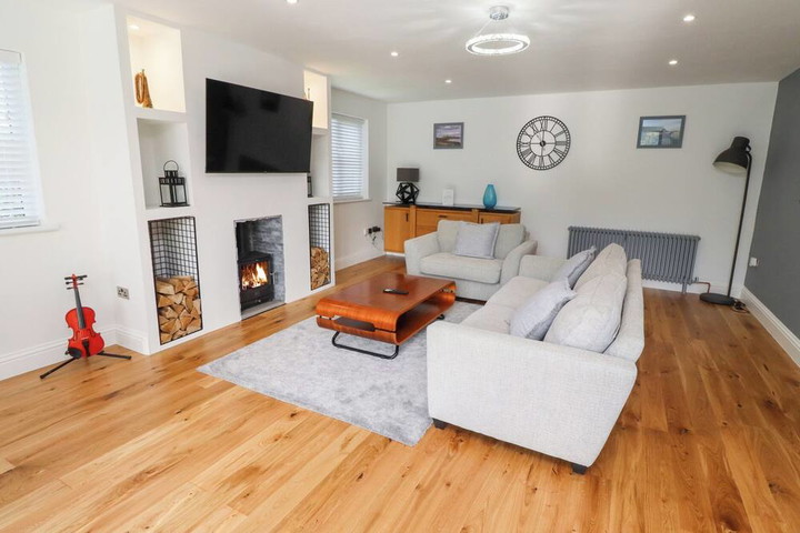 Rose Cottage, With Open Fire In Embleton - Craster