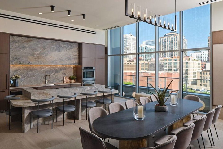 Level River North | Executive One-bedroom & Office Suite, Space To Focus - Chicago, IL