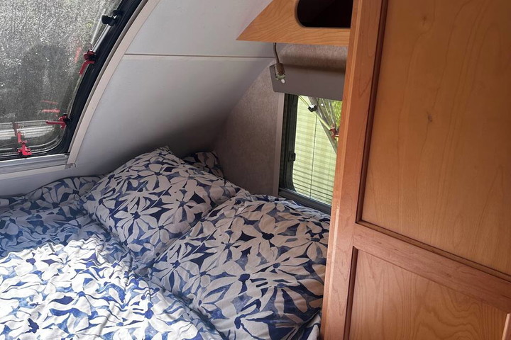 Cozy Rv On 149 Acres In Charleston With Ac, Wifi, And Eight Miles Of Trails! - 伊利諾伊州