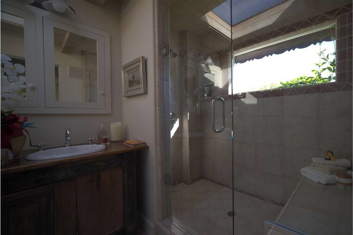 3-bedroom Charming Carmel Beach Cottage - Monterey, CA