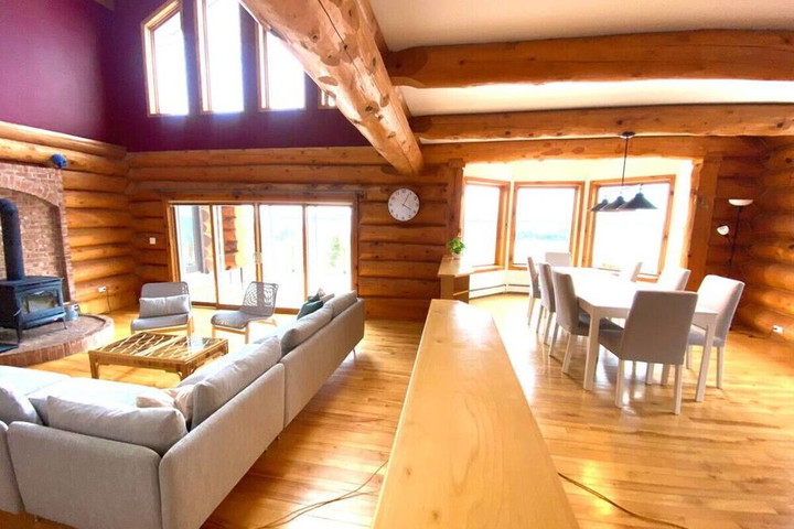 Privacy @ Bras Dor Lakes Sun House Chalet - Nova Scotia