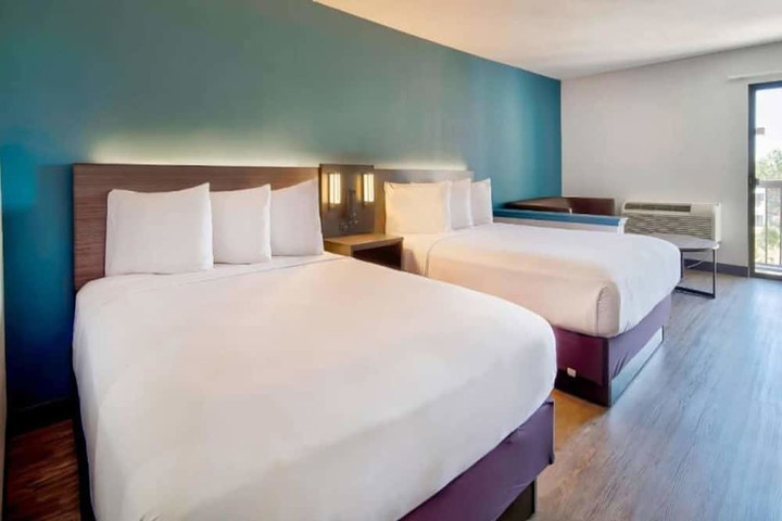 2 Queen Beds|suite,non-smoking - El Segundo, CA