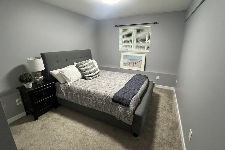 Stylish And Cozy Suite Minutes Away From Town! - Lake Cowichan